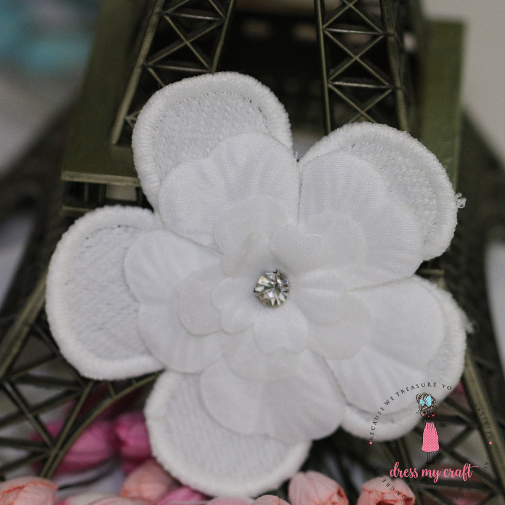 Soft Fabric Flower - White – CRAFTERS CORNER