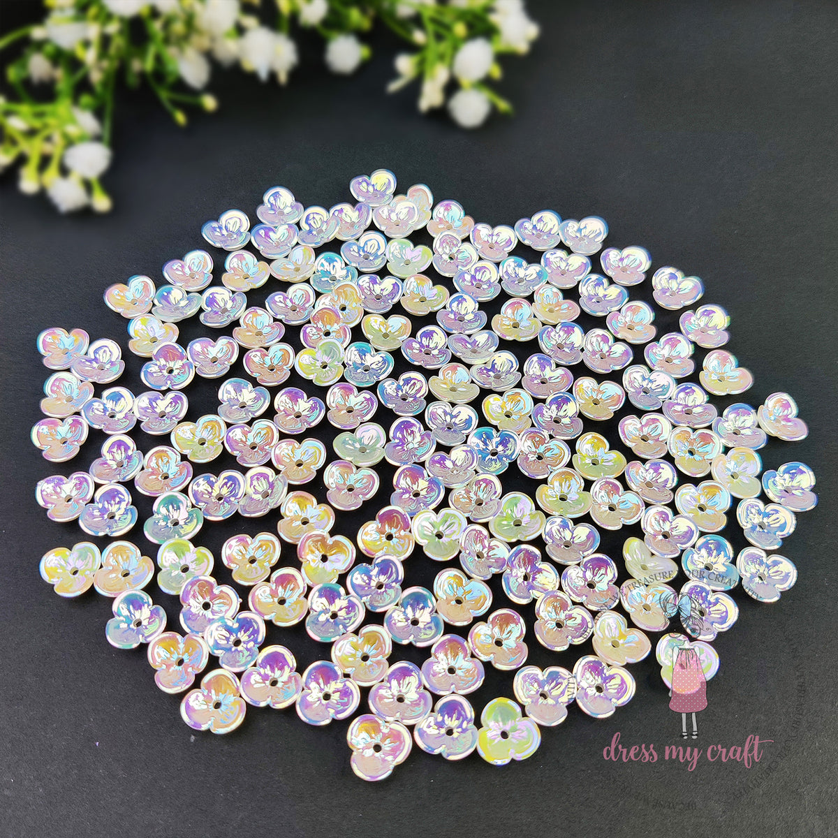 Holographic Three Petal Flowers – CRAFTERS CORNER