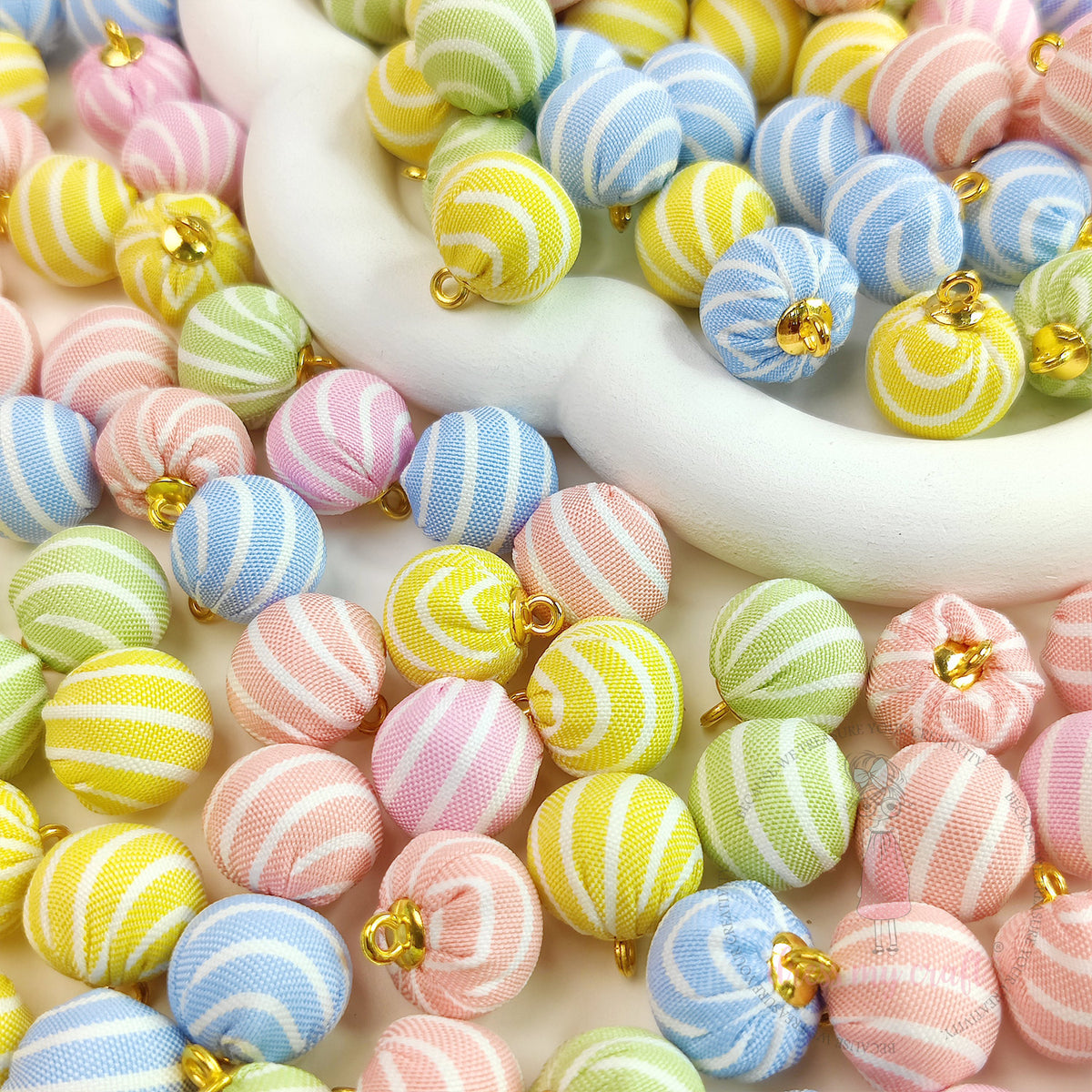 Candy Loop Pom Poms - Assorted Color – CRAFTERS CORNER