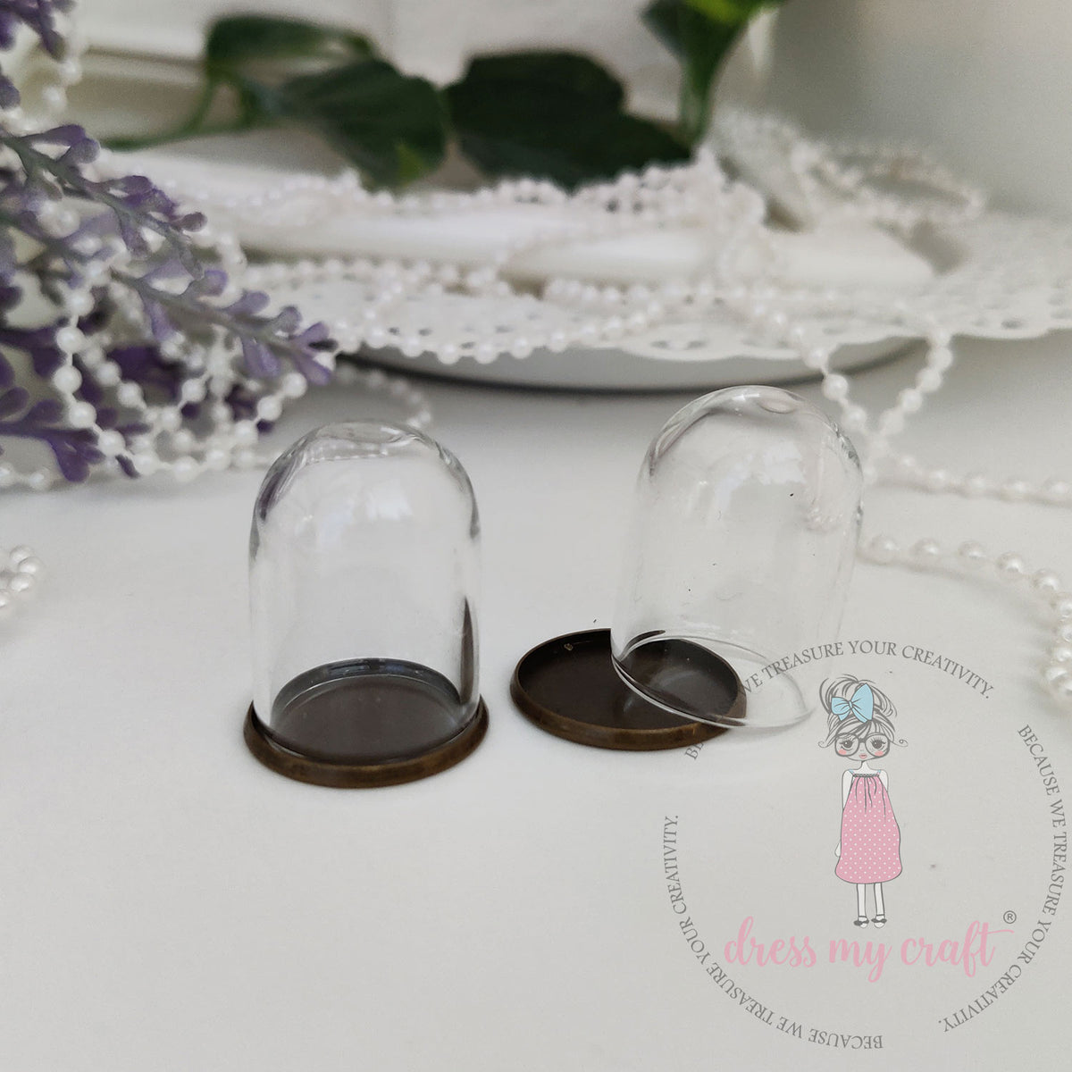 Miniature Glass Domes – CRAFTERS CORNER