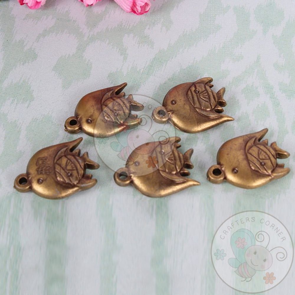 Fish – CRAFTERS CORNER