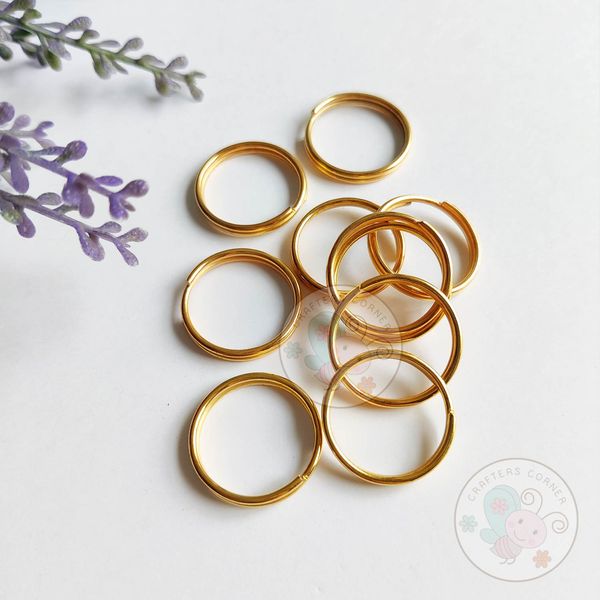 Golden Key Ring – CRAFTERS CORNER