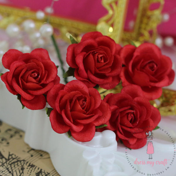 Curved Roses 35 MM - Red – CRAFTERS CORNER